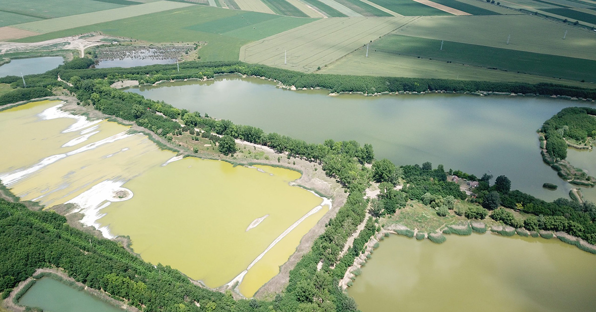 Triplex Confinium - UAUIM